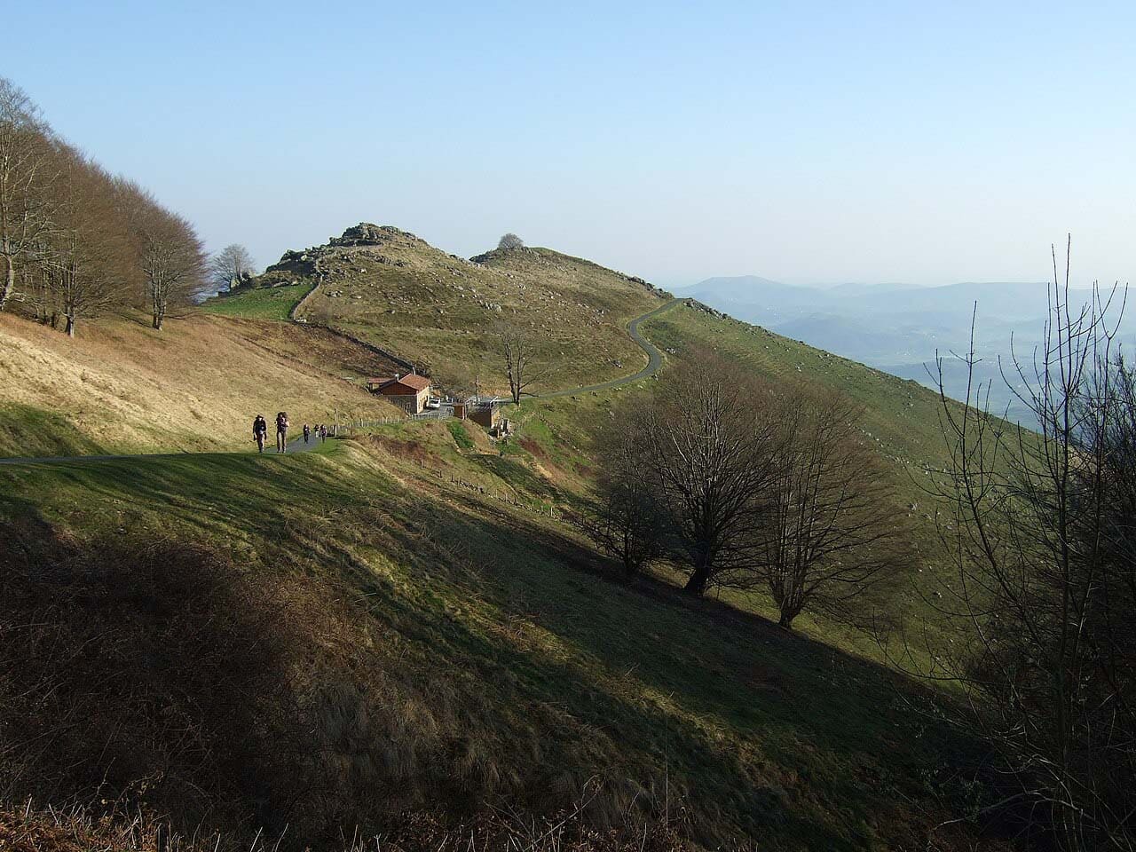Orisson on the Camino Francés – Places to Stay | CaminoSleeps.com